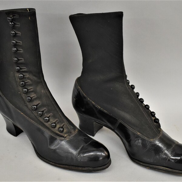 Button Boot - Etsy