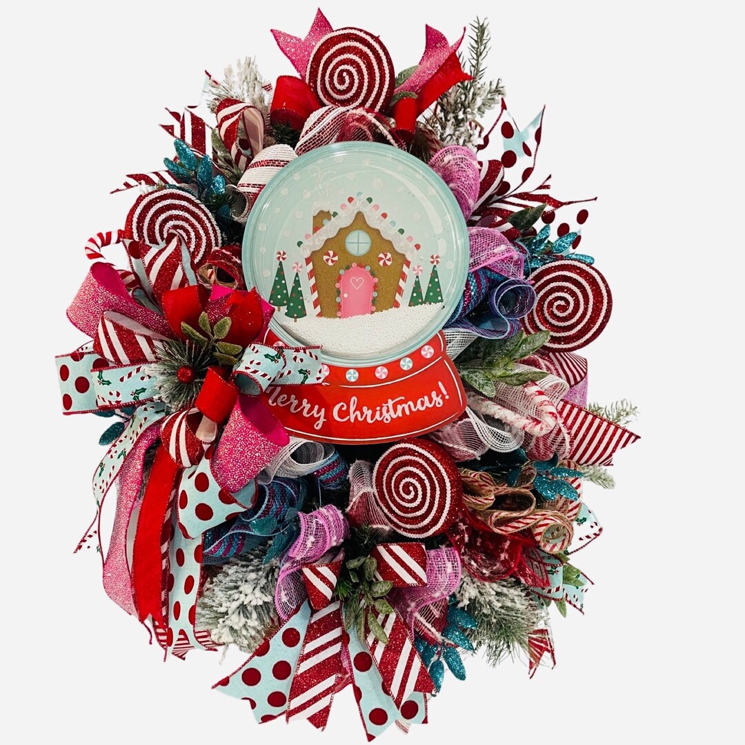 Christmas Wreath, Gingerbread House Wreath, Snowglobe Christmas Wreath ...