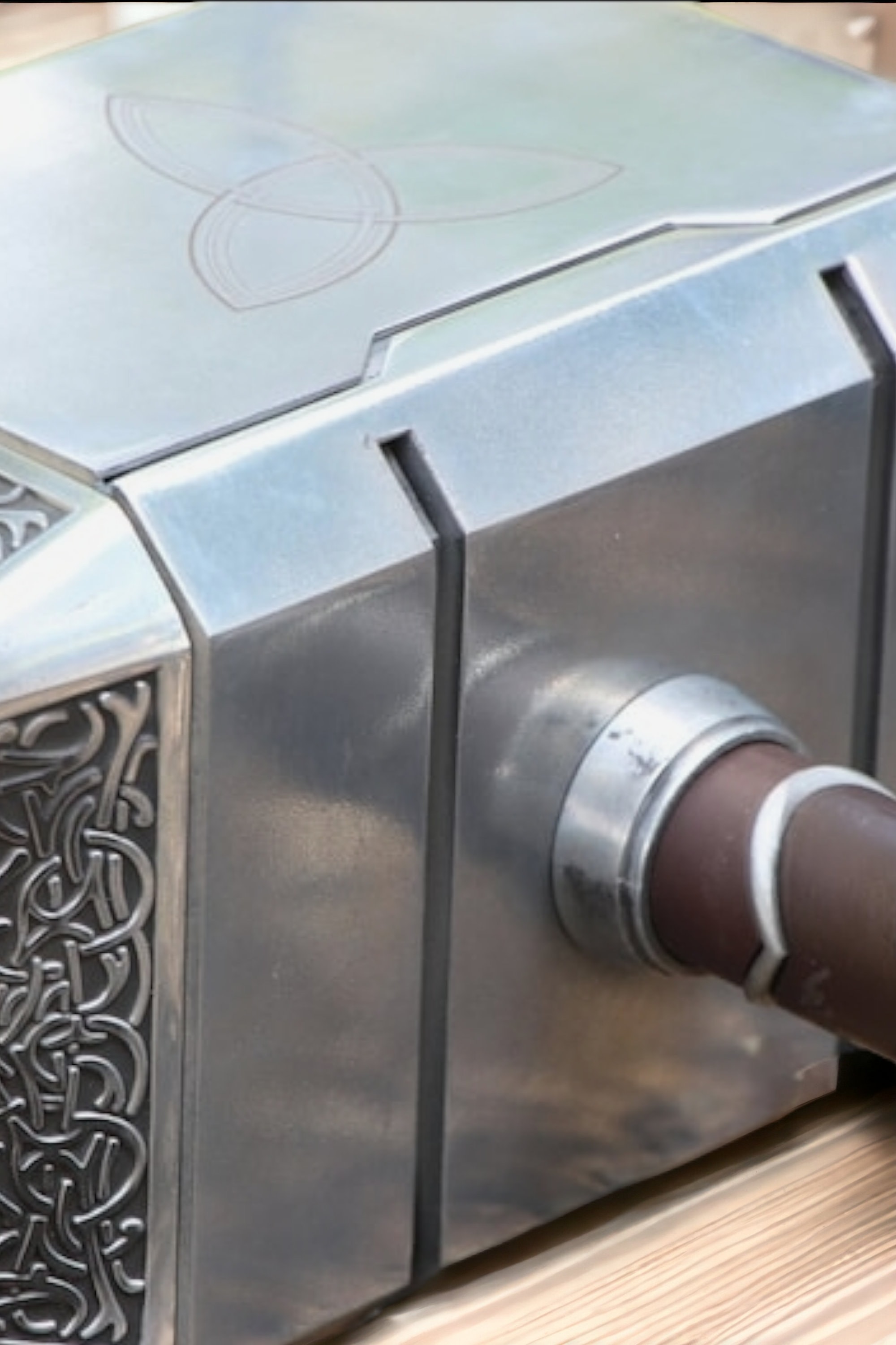 Resin Mjolnir Thor Hammer: Movie Prop Replica Cosplay - Etsy