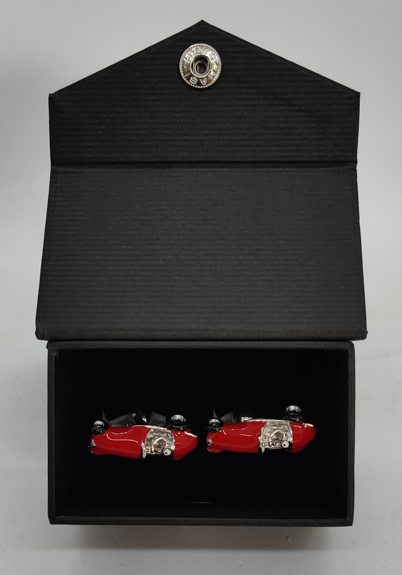 Retro and Vintage Motoring and Motorsport Themed Cufflinks Cars ...