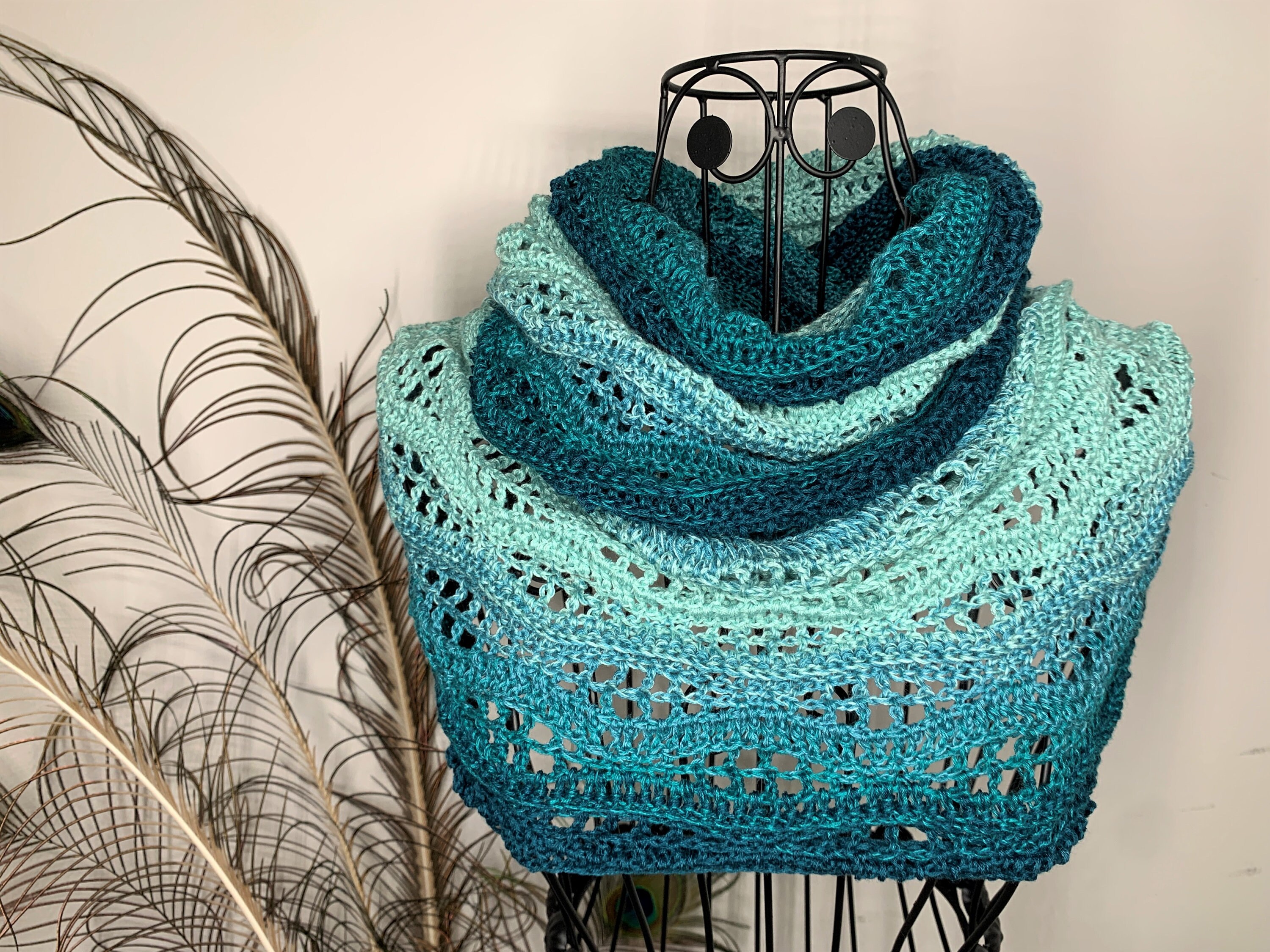 Crochet Pattern penelope Moebius Loop Scarf | Etsy