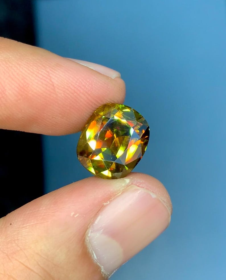 Natural Sphene Loose Gemstone: 10.80 Carat Cushion Cut Titanite - Etsy UK