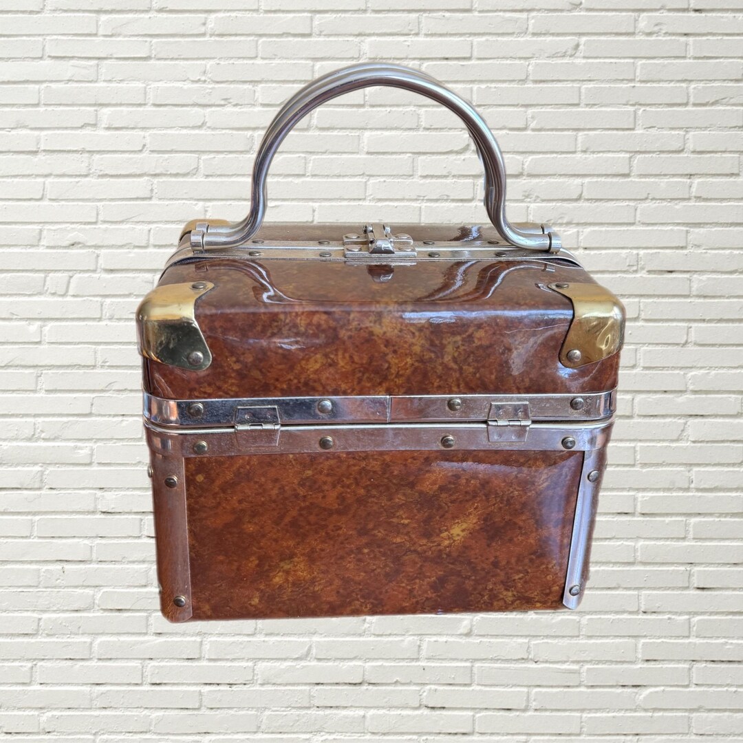 Vintage 50s 60s Box Bag Brown Patent Leather Metal Hardware MOD Box ...