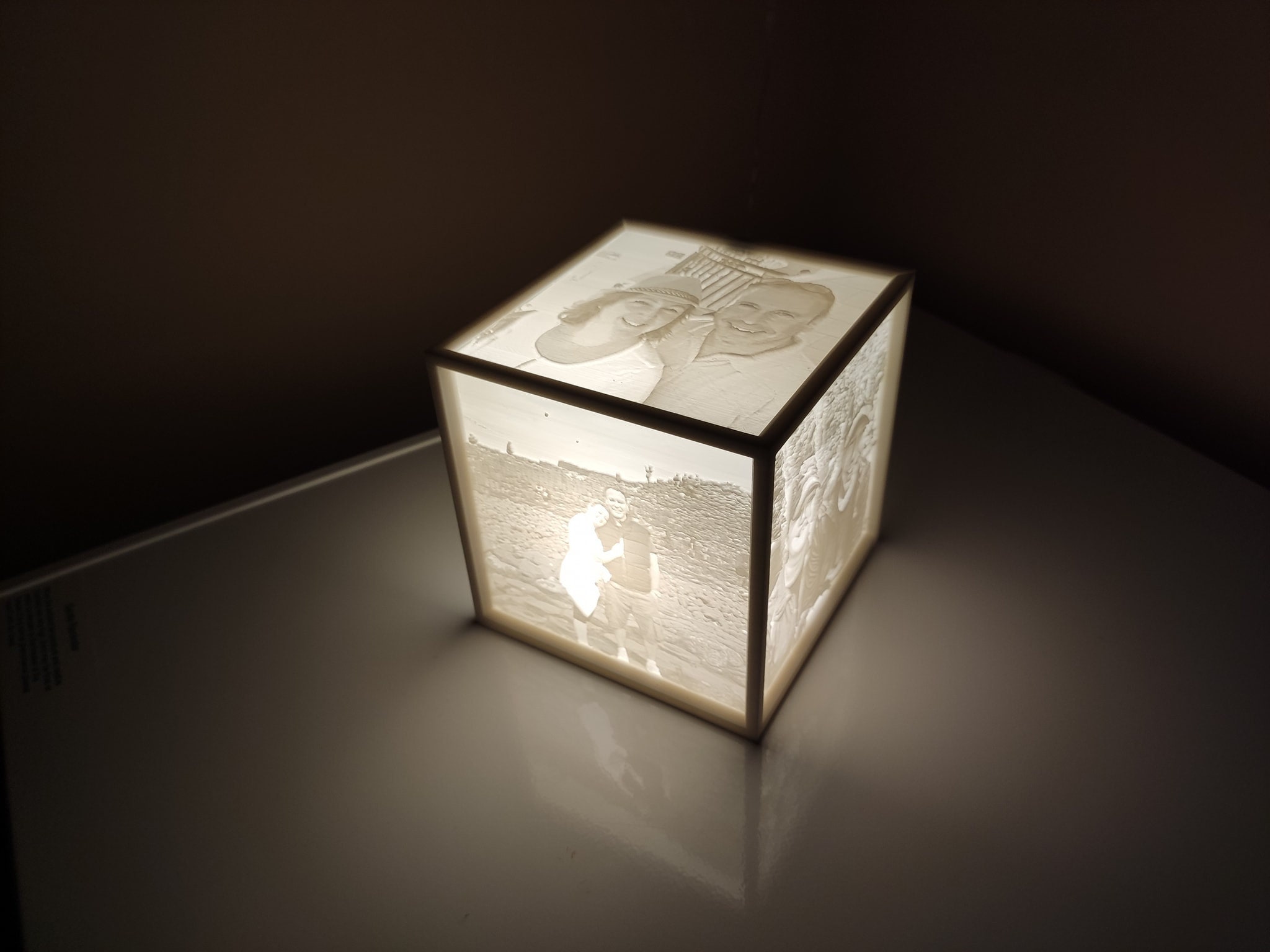 3D Printed Personalized Lithophane Photobox With 4 Different Pictures ...