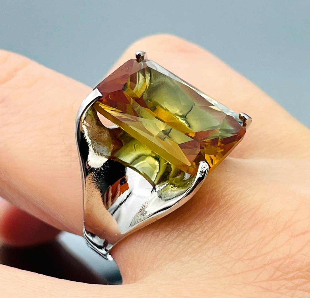 Color Changing Sultanite Stone Ring: Baguette Stone, 925 Sterling ...