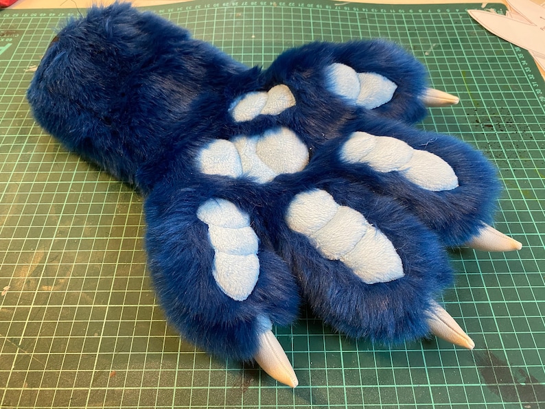 Puffy Sergal/dragon Hand Paw Digital Pattern PDF DOWNLOAD - Etsy