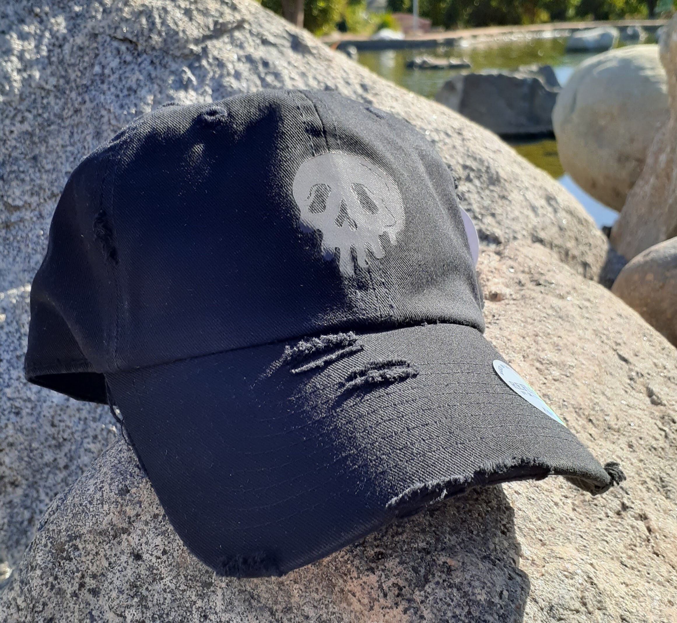 Dripping Skull - Dad Hat/baseball Cap - Reflective Holographic Vinyl ...