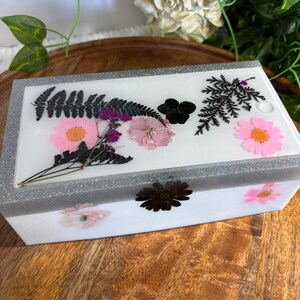 Pressed Flower Resin Trinket Box: Handmade Floral Keepsake With Silver ...