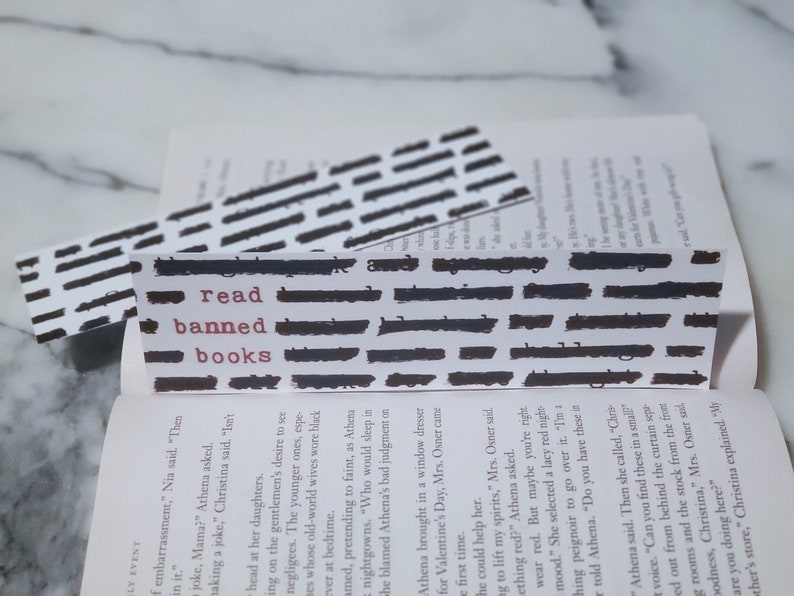 Read Banned Books Bookmark Anti Censorship Librarian Gift for - Etsy