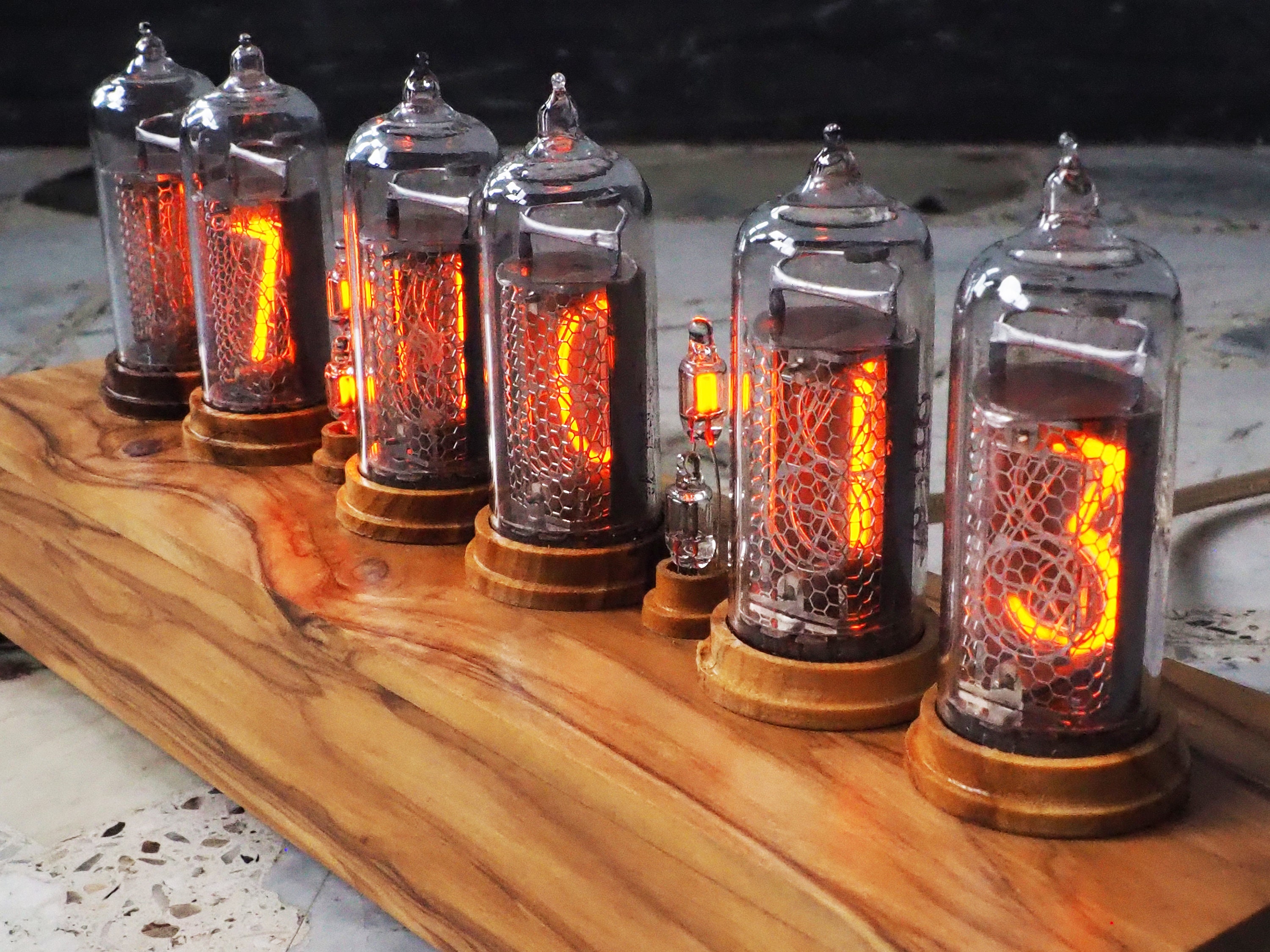 Nixie-clock IN14 IN-14 Valve Clock in Olive Wood - Etsy UK