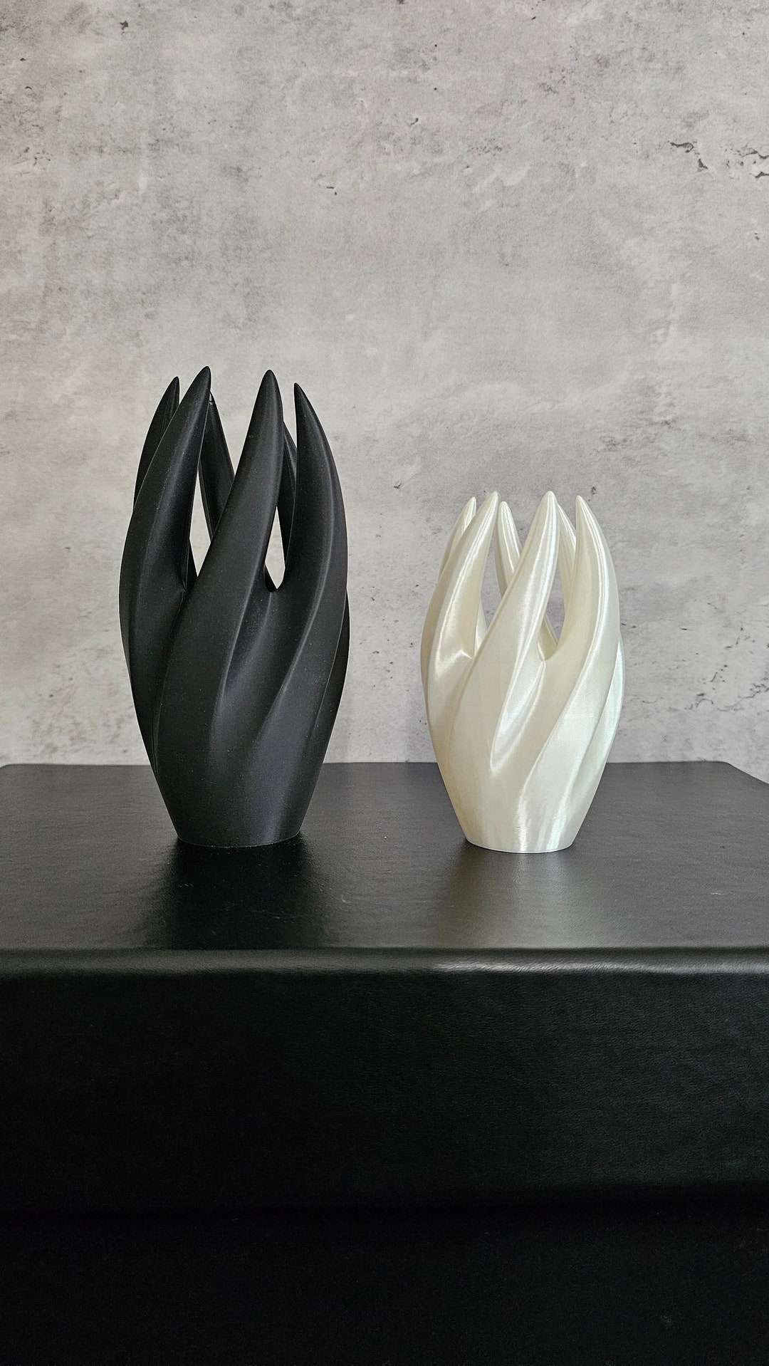 Minimalist Twisted Ring Display Stand - Vriden Inspired Multi Ring ...