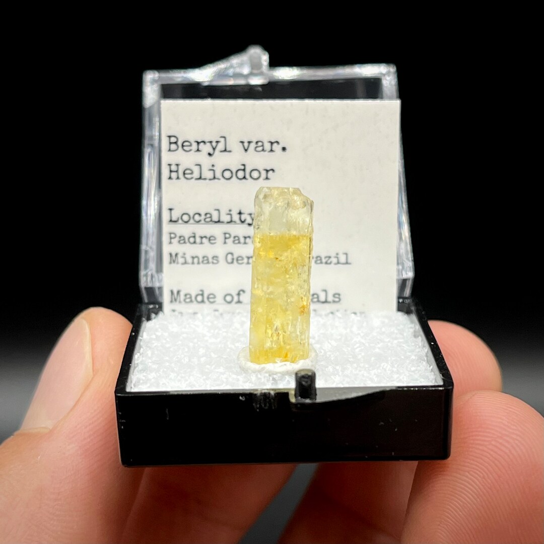 1.35g Heliodor Padre Paraíso, Brazil Grade A Perky Box Crystal Specimen ...