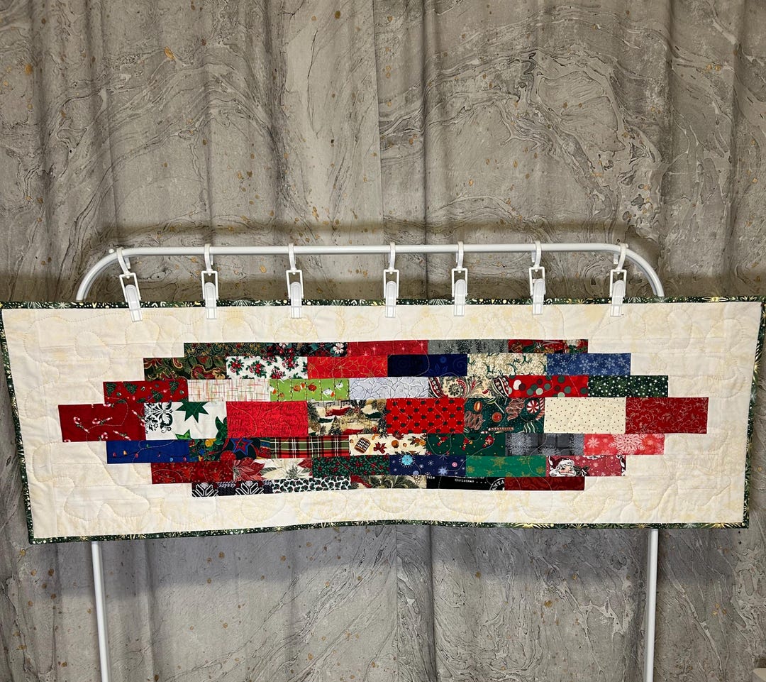 Christmas Brick Patterned Quilted Table Runner - Etsy
