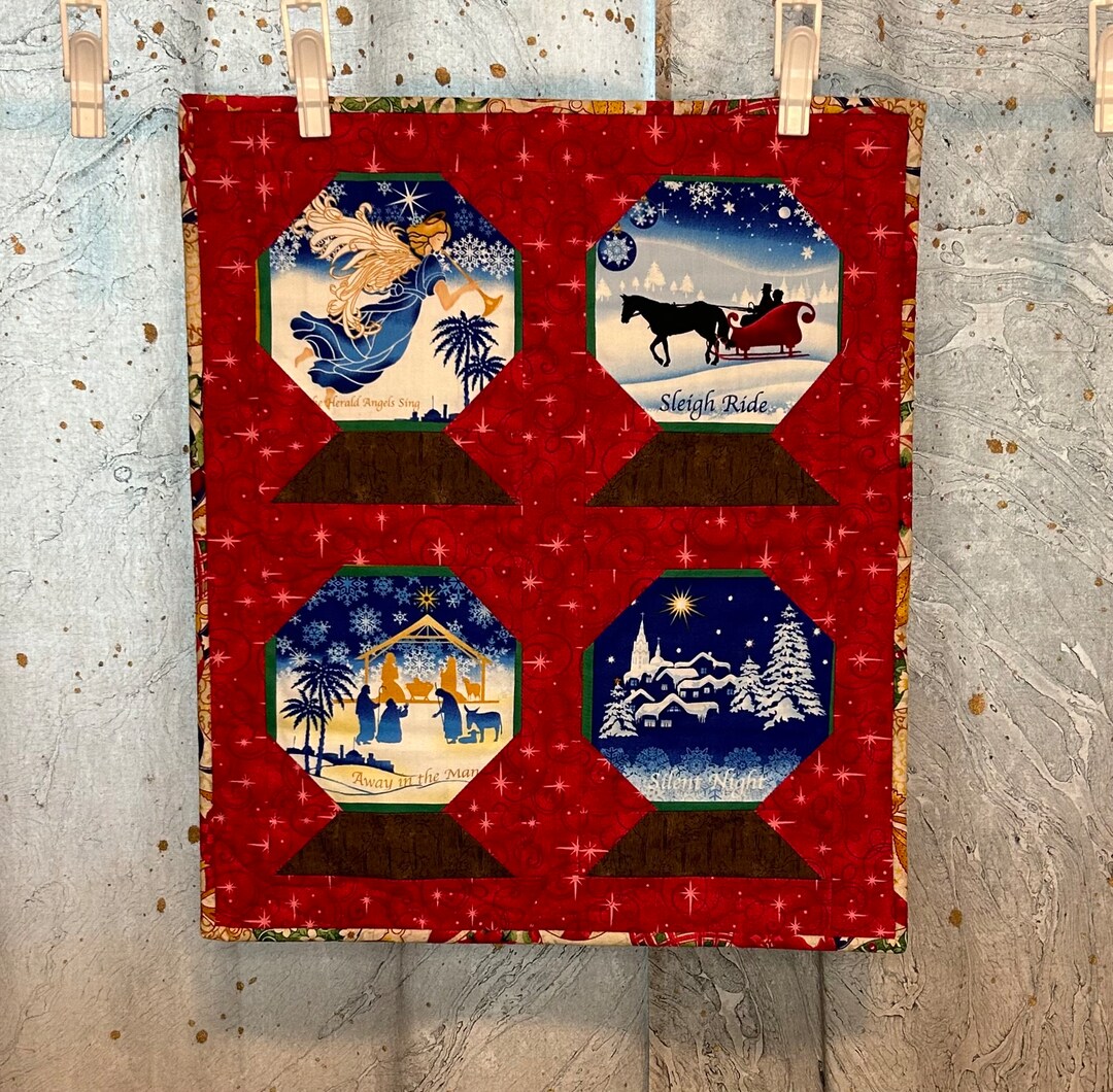 Red Snow Globes Quilted Wall Hanging - Etsy