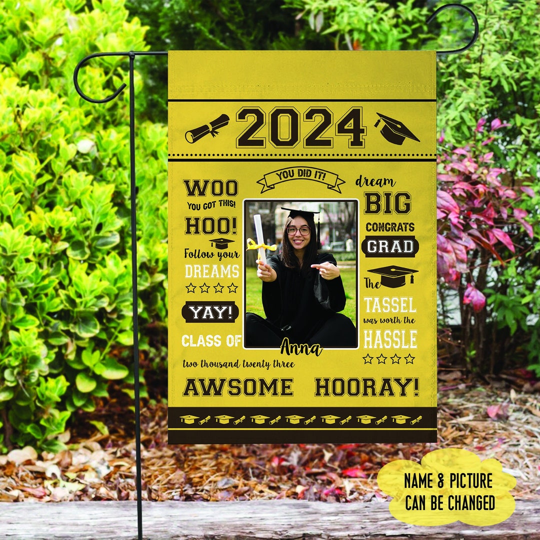 Personalized Congratulation Graduation Dream Big Garden Flag Graduation ...