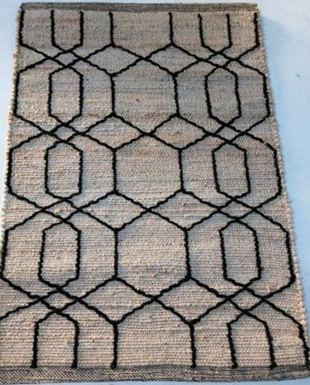 100% Genuine Black Cotton and Jute Mix Pattern Jute Rug, Braided Area ...