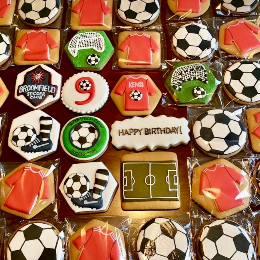 Soccer Sugar Cookies, Soccer Team Party Favors , Sport Cookies, Present ...