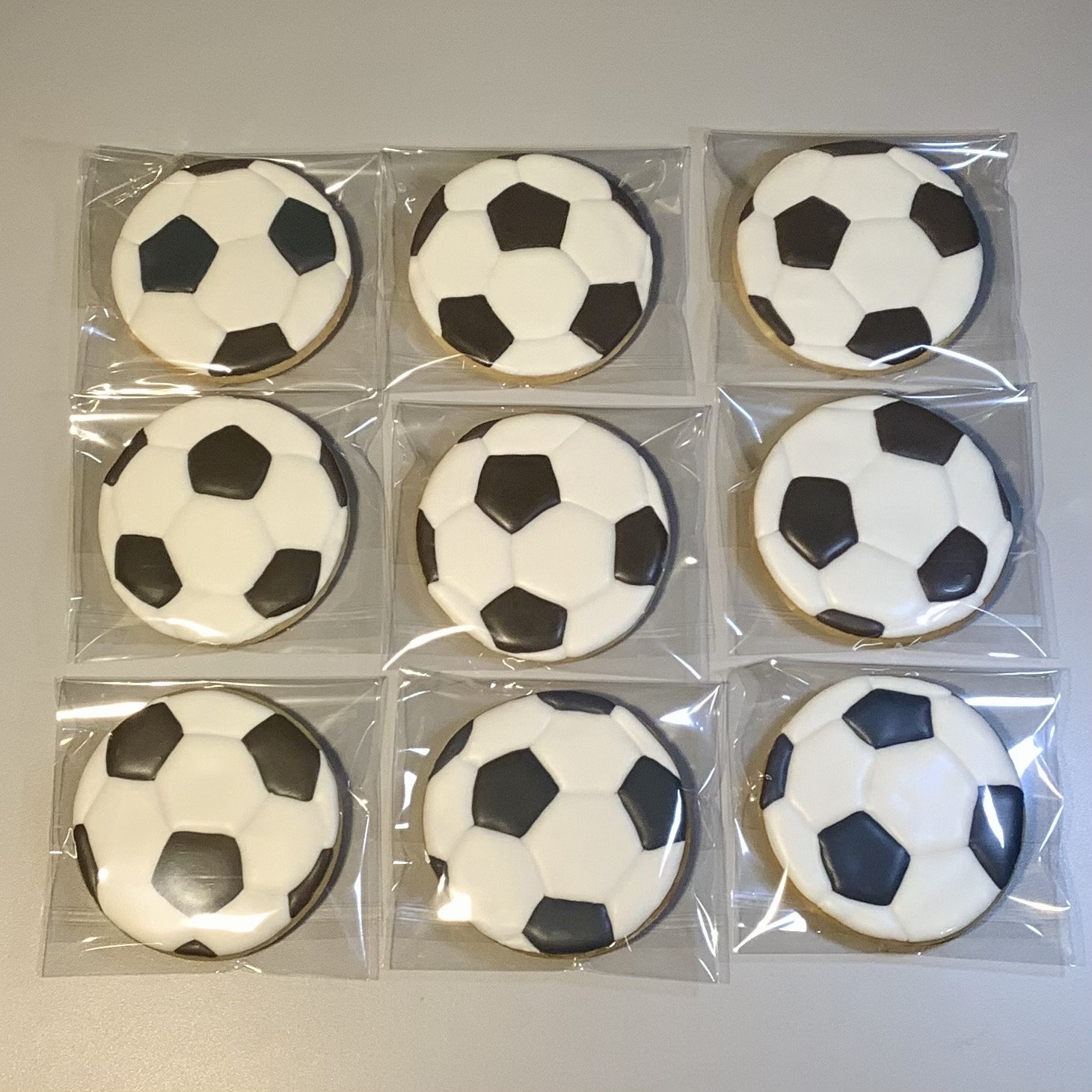 Soccer Sugar Cookies, Soccer Team Party Favors , Sport Cookies, Present ...