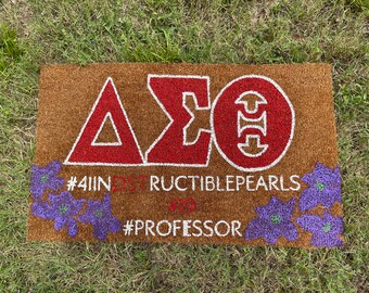 Delta Sigma Theta/ Greek/ Sorority/ Divine 9/ Crimson/ Cream/ - Etsy