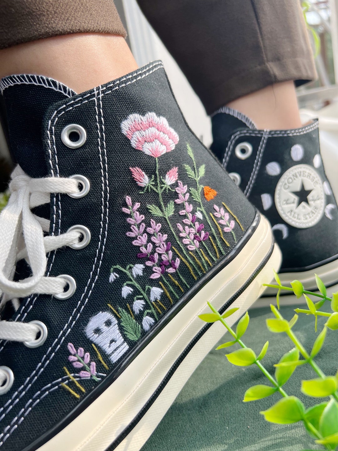 Embroidered Converse/converse Hi Tops Chuck Taylor 1970s/custom ...