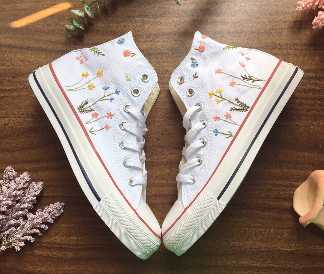 Embroidered Converse/custom Converse High Tops Flower Embroidery/flower ...