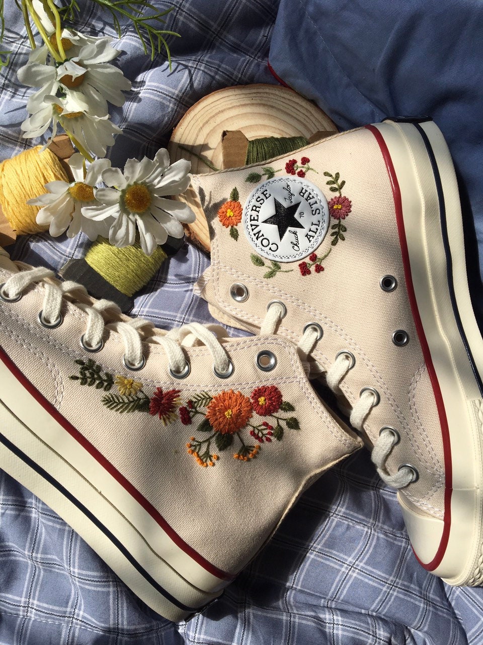 Embroidered Converse/ Converse Custom Flower Embroidery / - Etsy