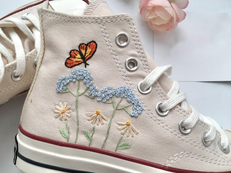 Embroidered Converse/converse High Tops Converse Monarch Butterfly ...