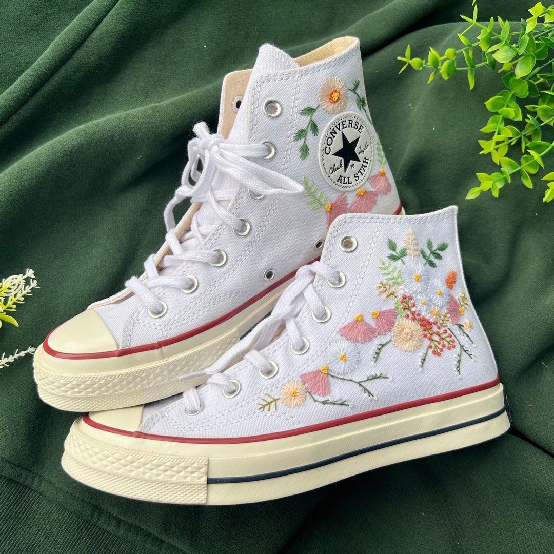 Custom Embroidered Converse Wedding Flowers, Bridal Converse, Custom ...