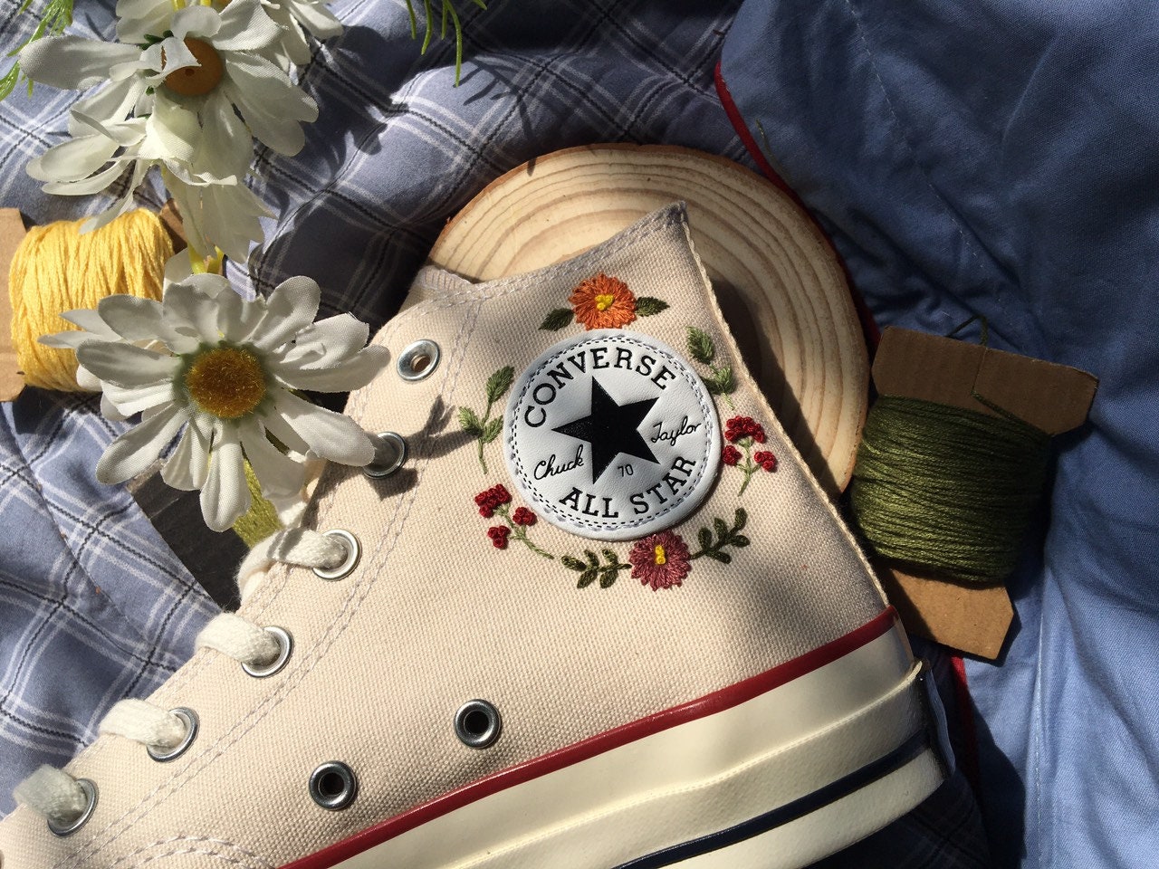Embroidered Converse/ Converse Custom Flower Embroidery / - Etsy