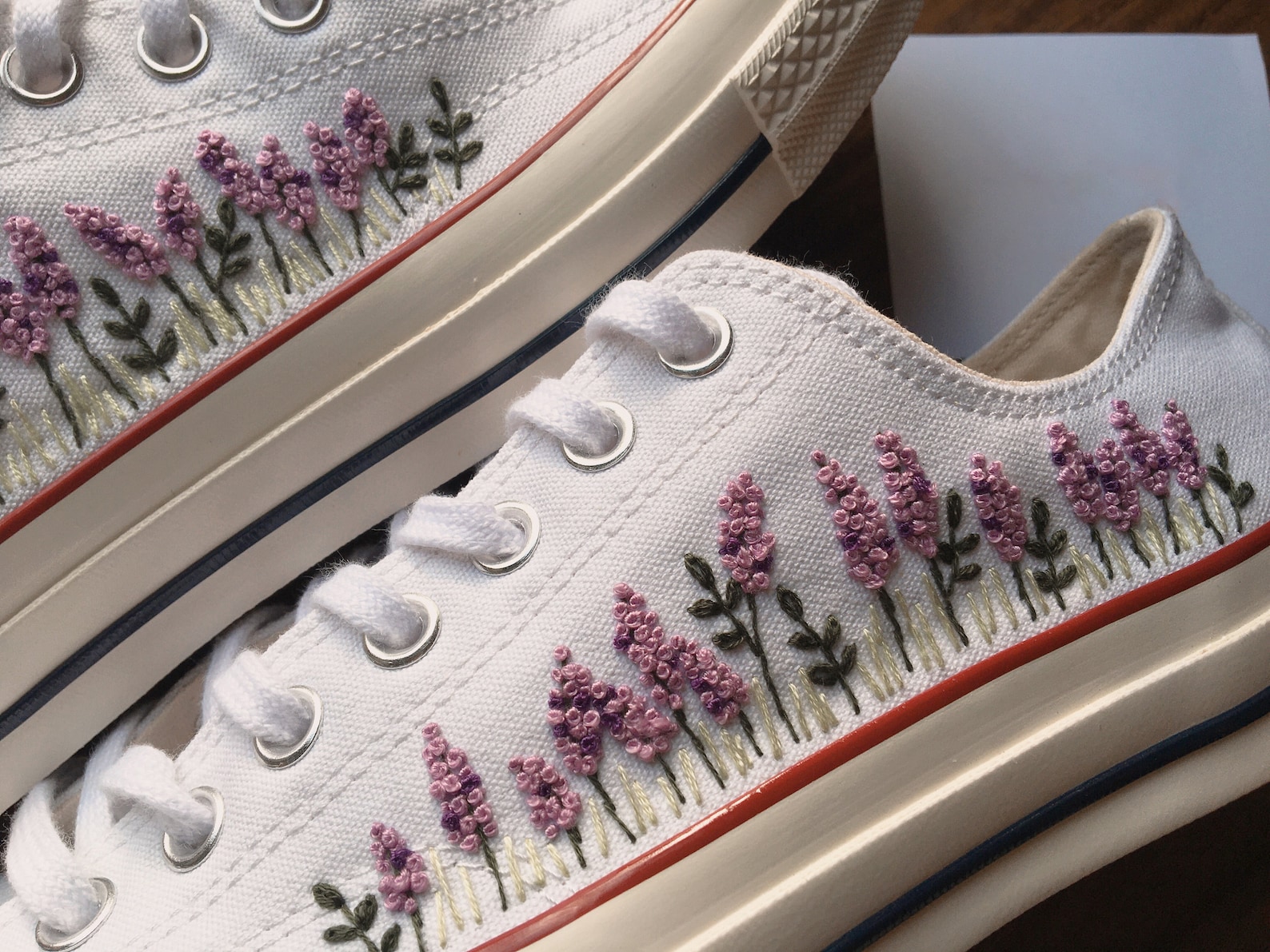 Embroidered Converse/custom Lavender/custom LOW Flower - Etsy