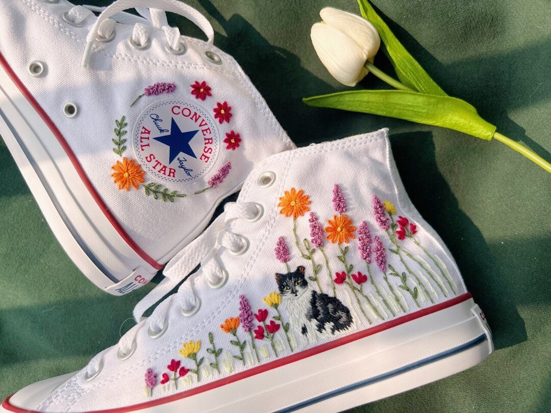 Embroidered Converse/converse High Tops Sweet Flower Garden and Pet ...
