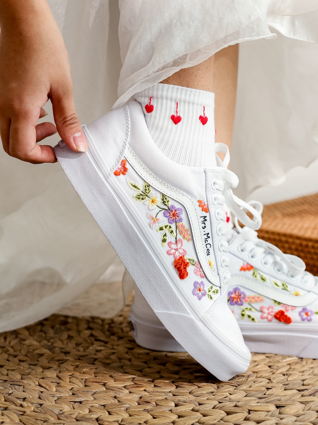 Custom Embroidered Vans, Bridal Flower Embroidered Shoes Wedding ...