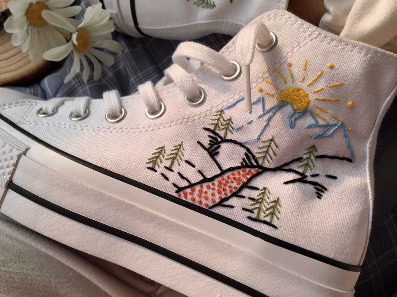 Converse Platform Embroidered/ Converse Custom Flower - Etsy