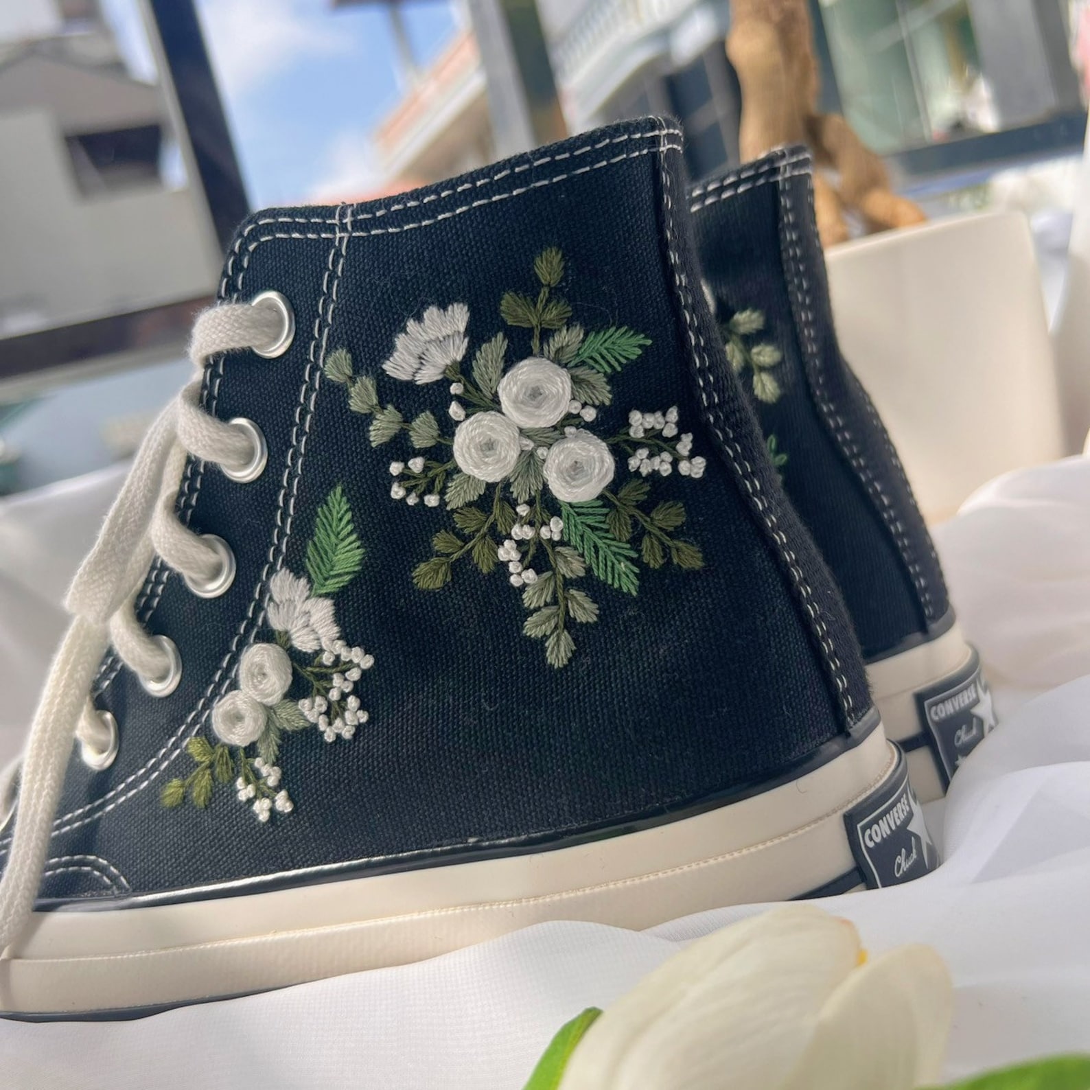 Embroidered Converse/converse Custom Flower Embroidery /bridal Converse ...