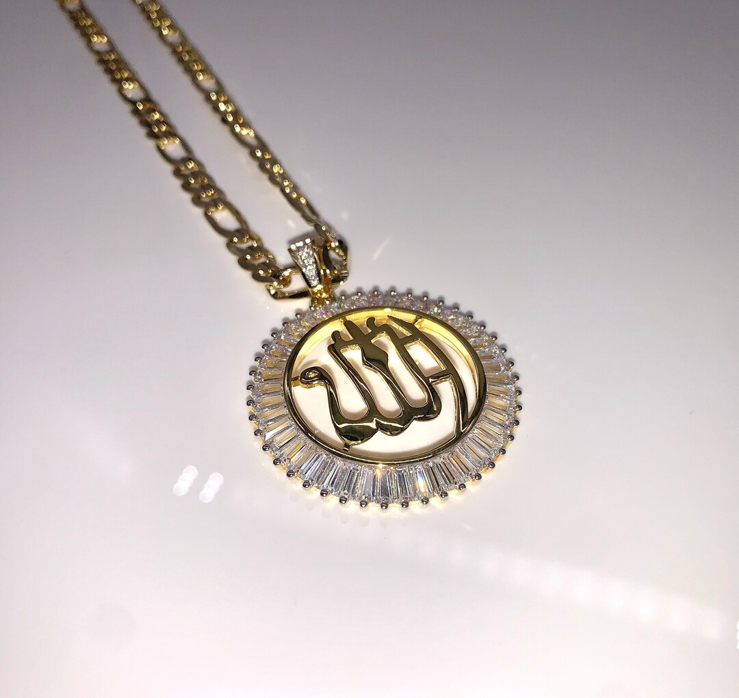 18k Gold Allah Islam Symbol Arabic CZ Baguette Diamond ICED-OUT Luxury ...