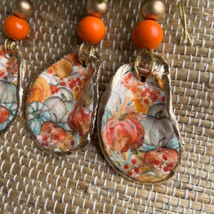 Decoupage Oyster Shell Pumpkin Ornament: Coastal Thanksgiving Decor - Etsy