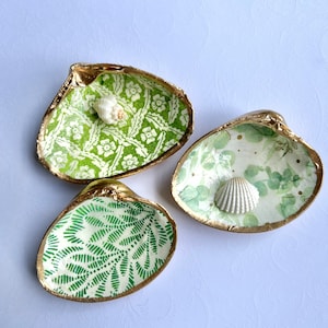 Clam Shell Bowl Decoupage Shell Coastal Decor Ring Dish - Etsy