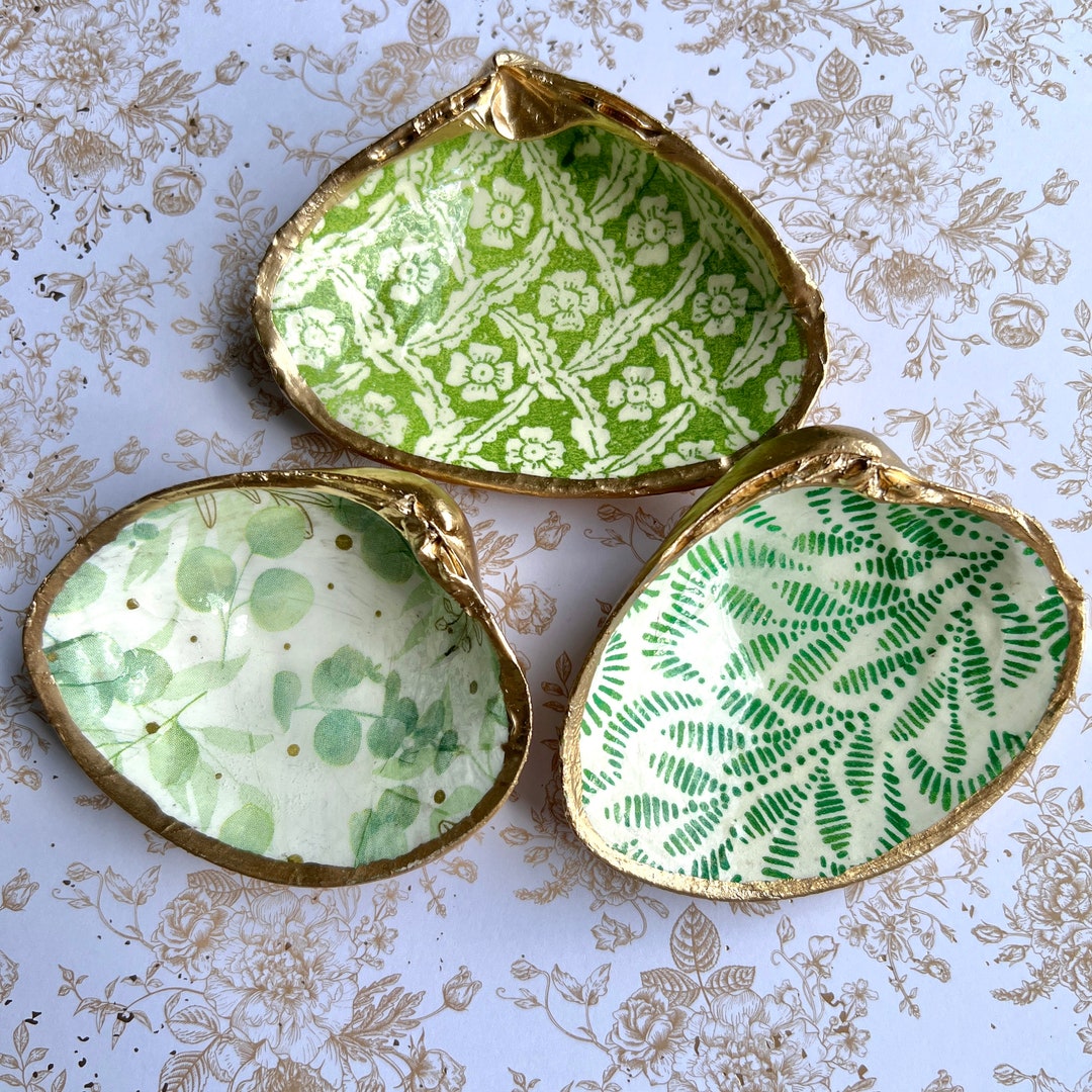 Clam Shell Bowl, Decoupage Shell, Coastal Decor, Ring Dish, Jewelry ...