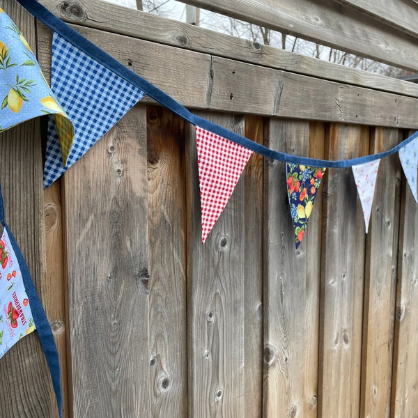 Summer Bunting - Etsy