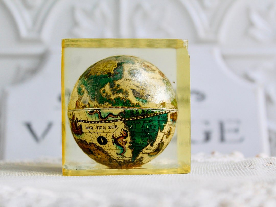 Vintage Lucite World Earth Globe, Acrylic Antique Globe, Cube Lucite ...