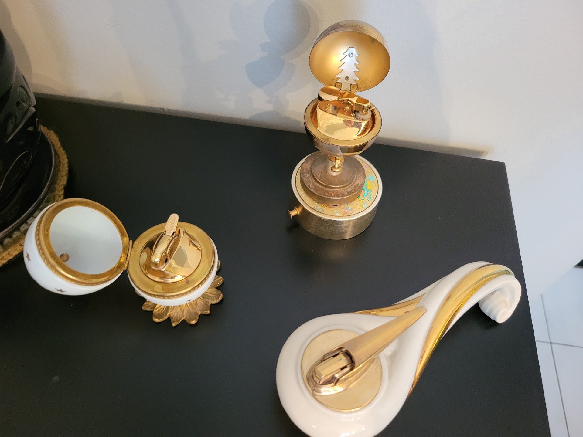 THE GOLDEN DUO!!!!!! Top-tier Table Lighters Like New, a Valued Egg ...