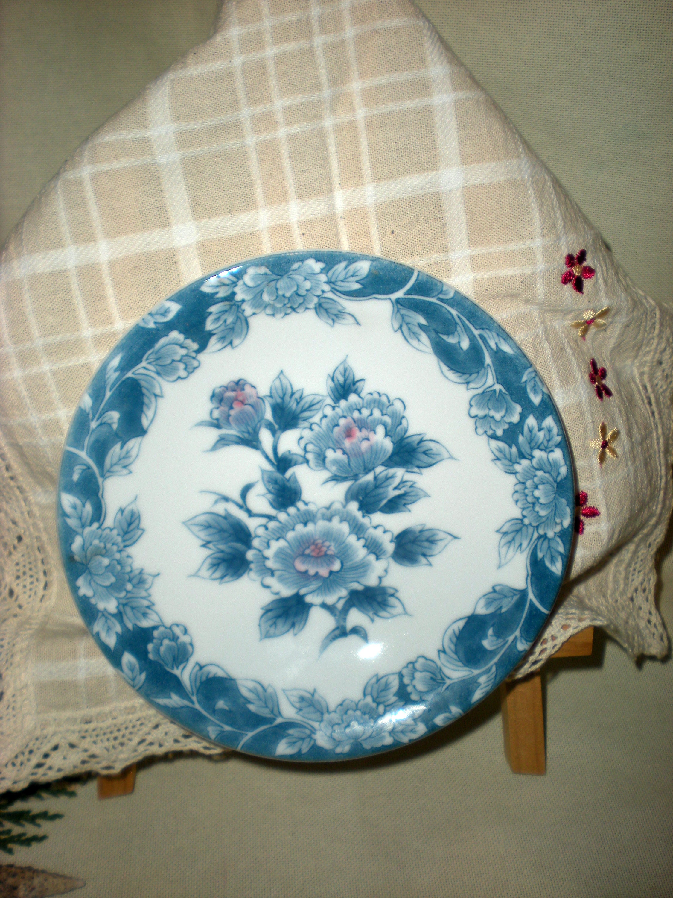 Vintage Greek Pottery Dish Blue and White Porcelain Vintage Home Décor ...