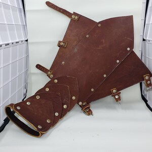 Set of Scaled Leather Gauntlets - Etsy