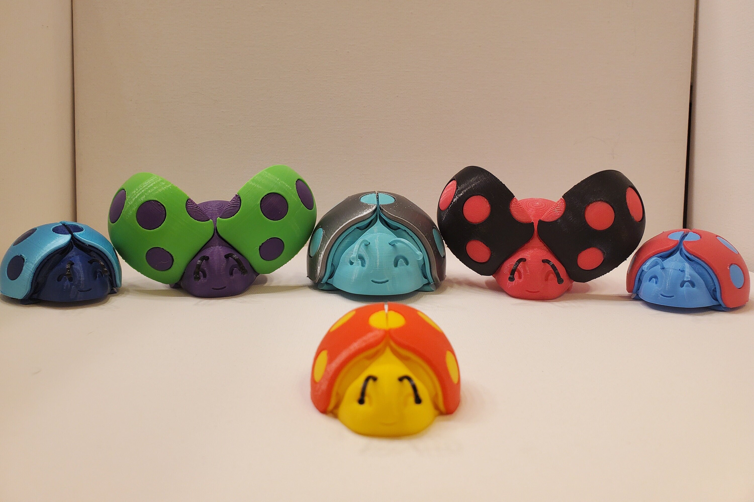 3D Printed Articulated Ladybug - Choose Your Own Colors! - Etsy