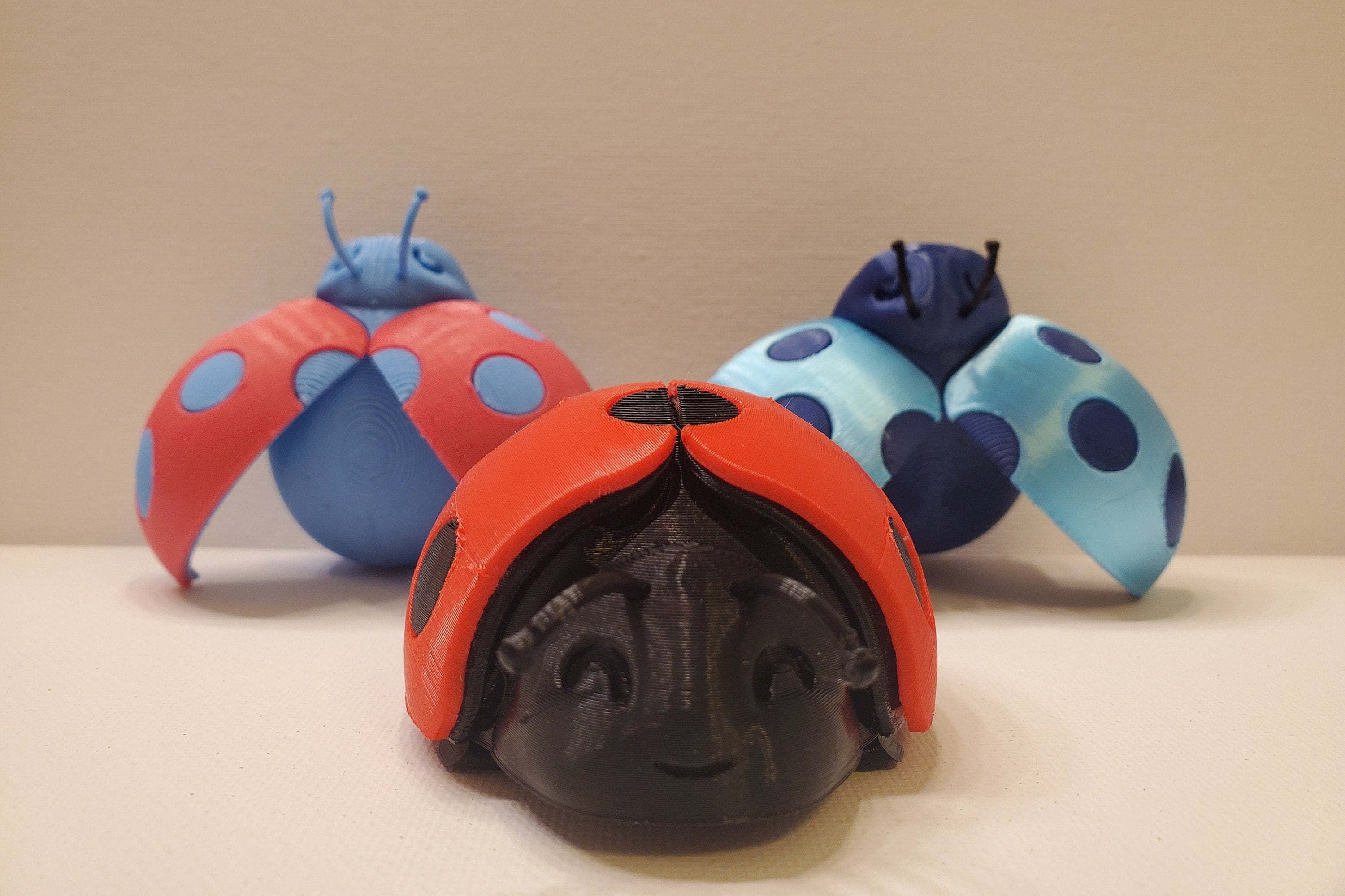 3D Printed Articulated Ladybug - Choose Your Own Colors! - Etsy