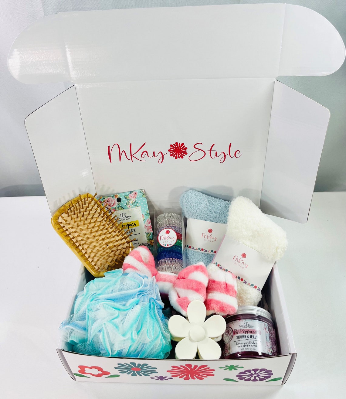 Tween Girl Gift, Pamper Box for Teenage Girl, Preteen Gift Box ...