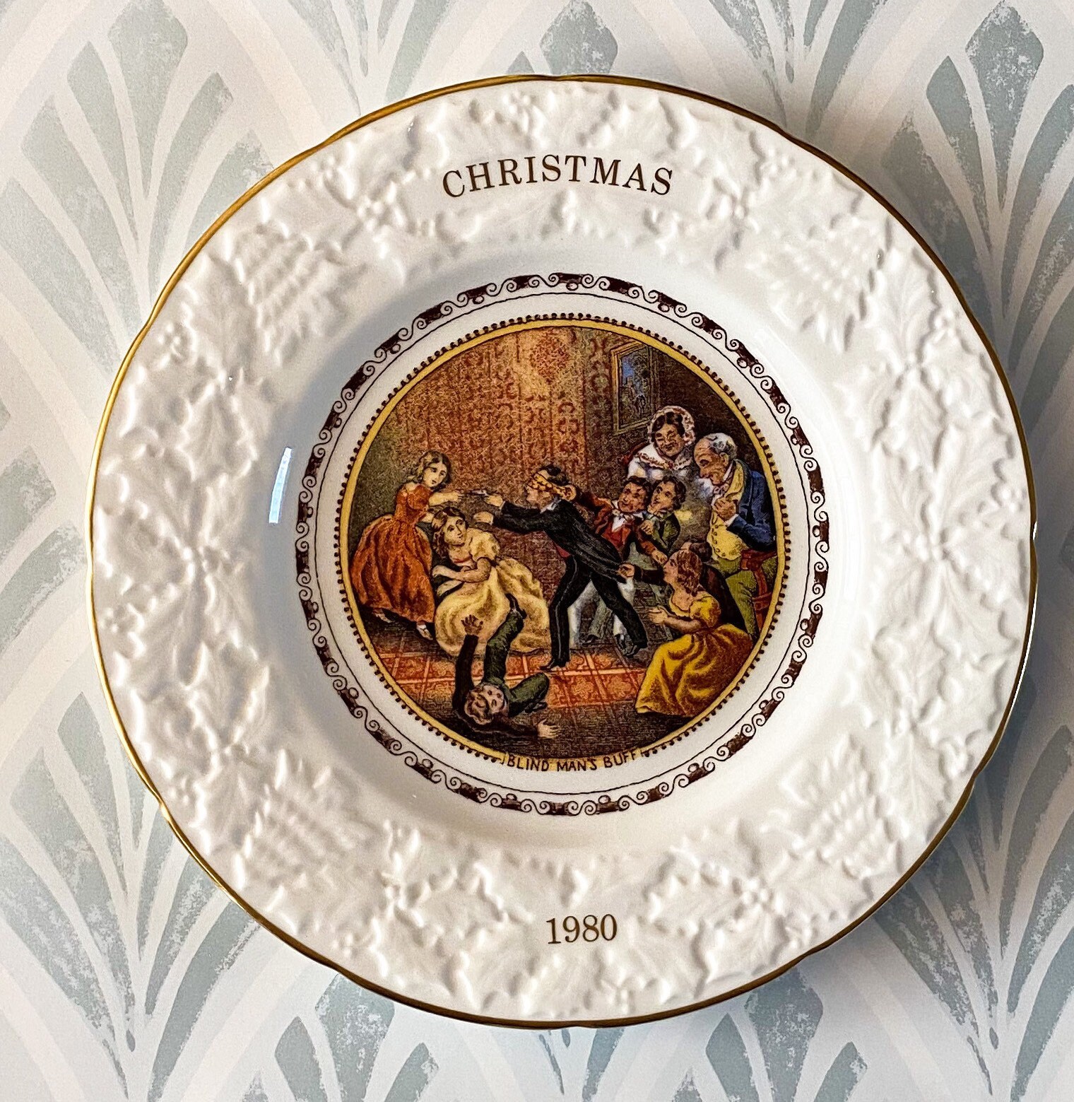 Vintage Coalport Christmas Plate 1980 Blind Mans Buff. Complete With ...
