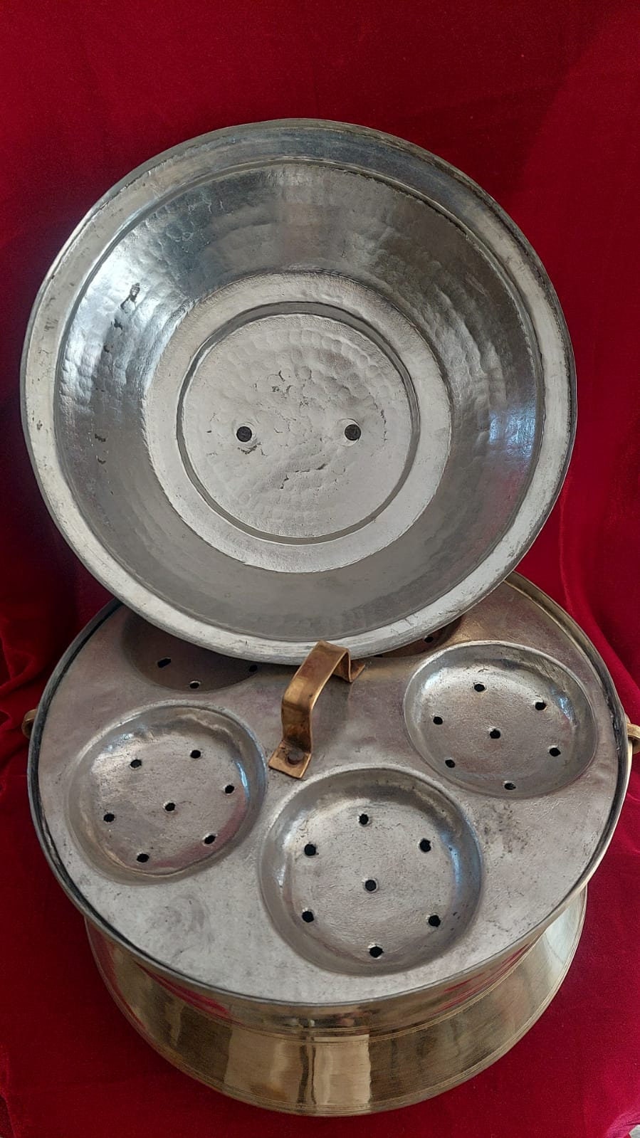 Brass Idle Pathiram ,idly Pathram With Tin Coating, Idli Cooker ...