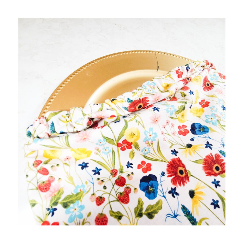 Charger Plates Cover. Wild Flower Table. Charger Plates Inserts ...