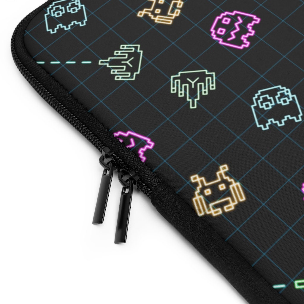 Alien Laptop Case Video Game Space Laptop Sleeve Cute - Etsy